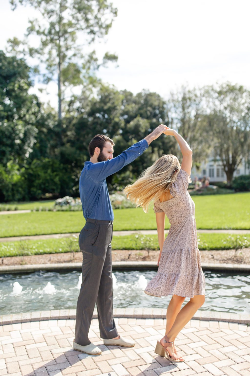 Glowy Leu Gardens Engagement Photos — Orlando, Florida and Destination Elopement Wedding ...