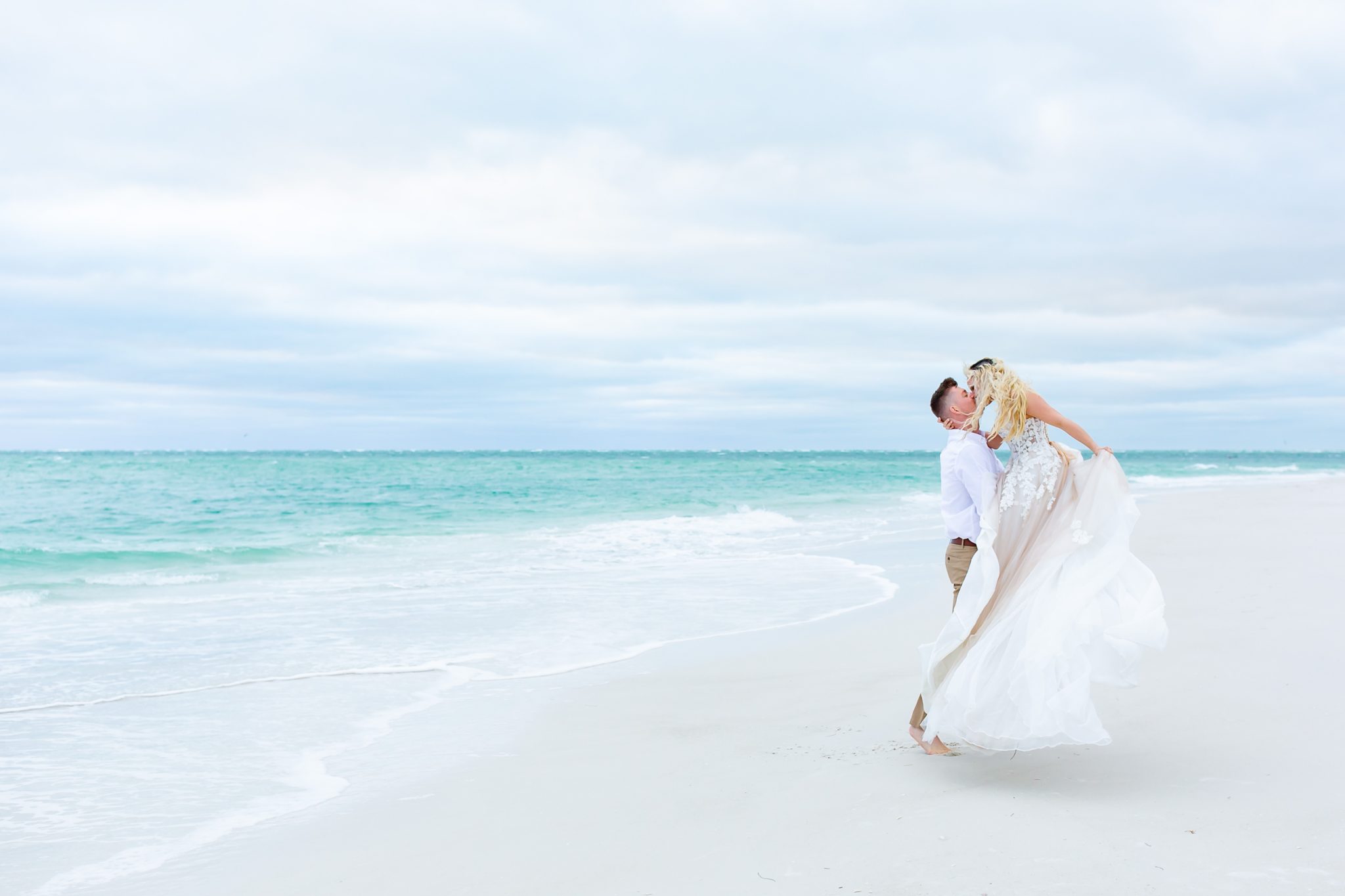 Florida Beach Weddings: Your Dream Ceremony Awaits — Orlando, Florida ...